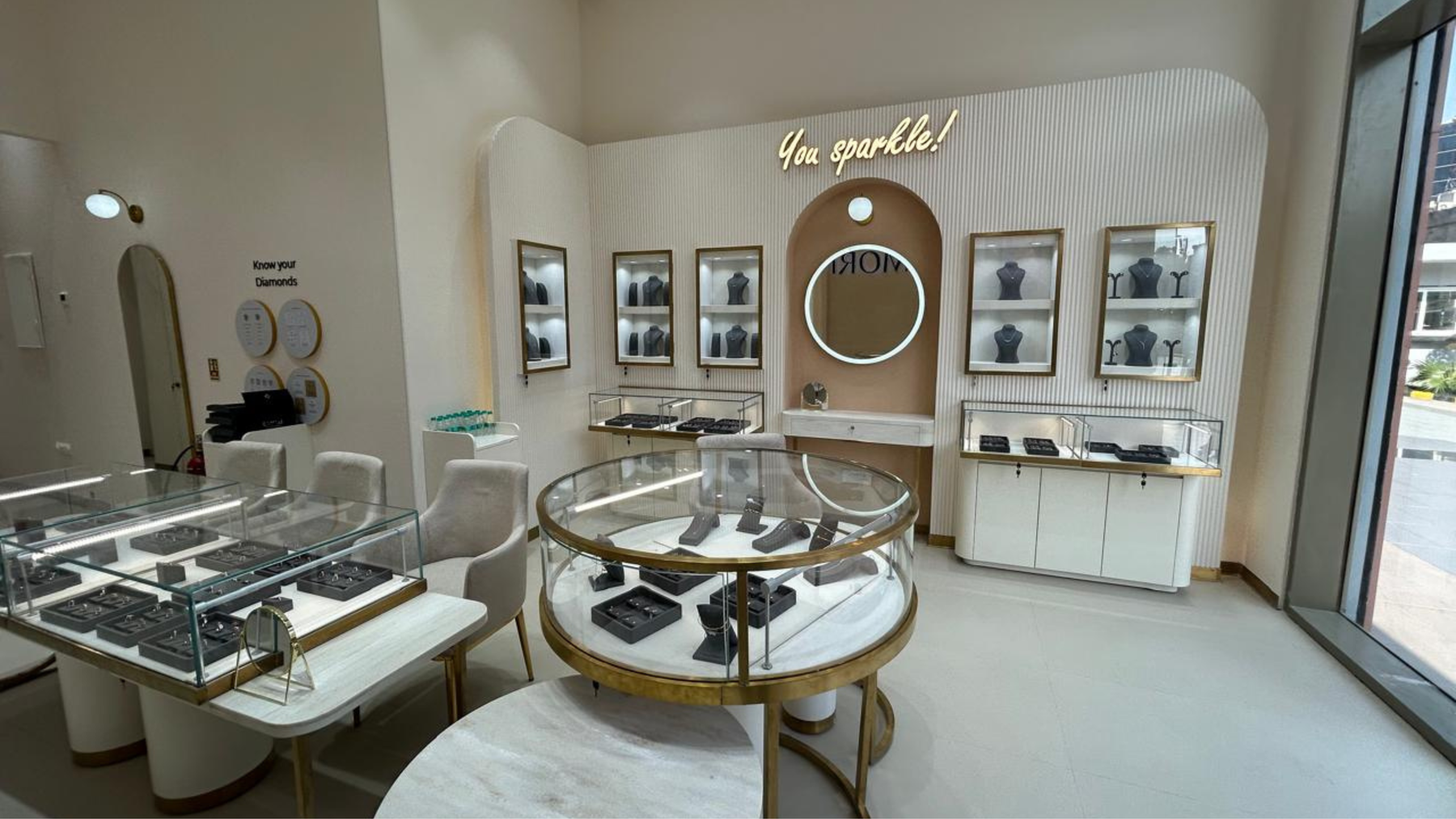 Best Online Stores for Diamond Bracelets in India – Emori